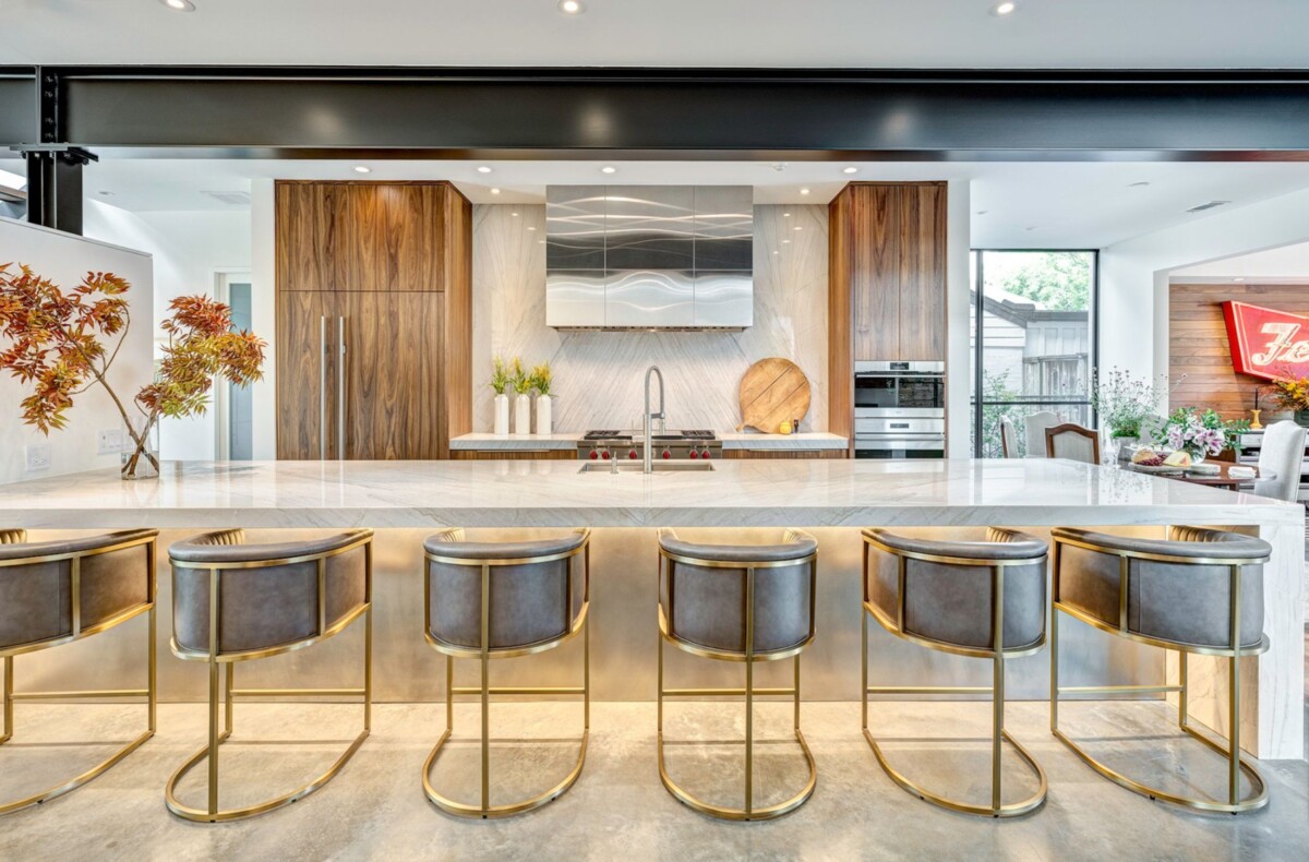 Kitchens - Stanley Artmasters & Furniture International